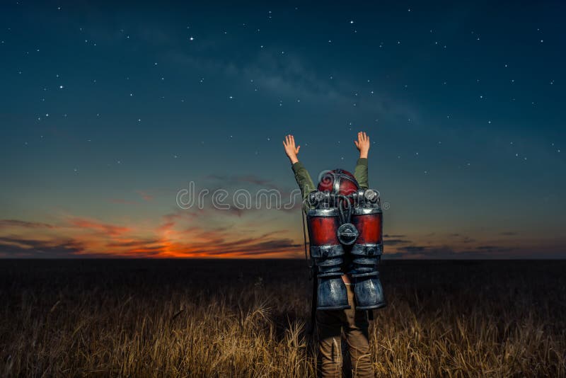 Frihet arkivfoto. Bild av guld, händer, frihet, mänskligt - 82191196