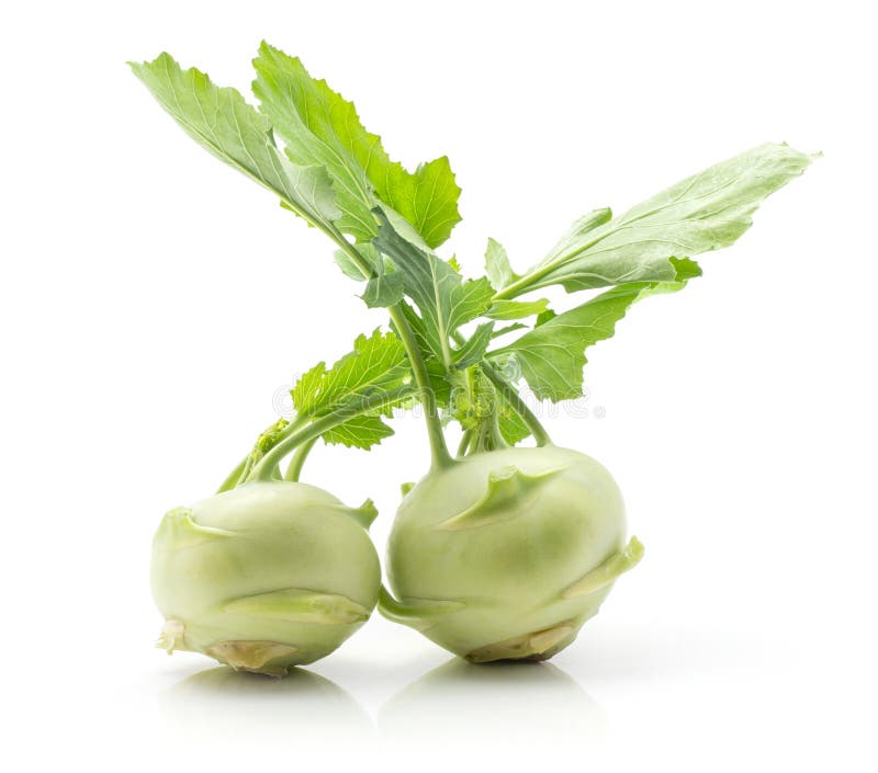 Frischer Kohlrabi Getrennt Auf Weiß Stockfoto - Bild von grün, leuchte ...