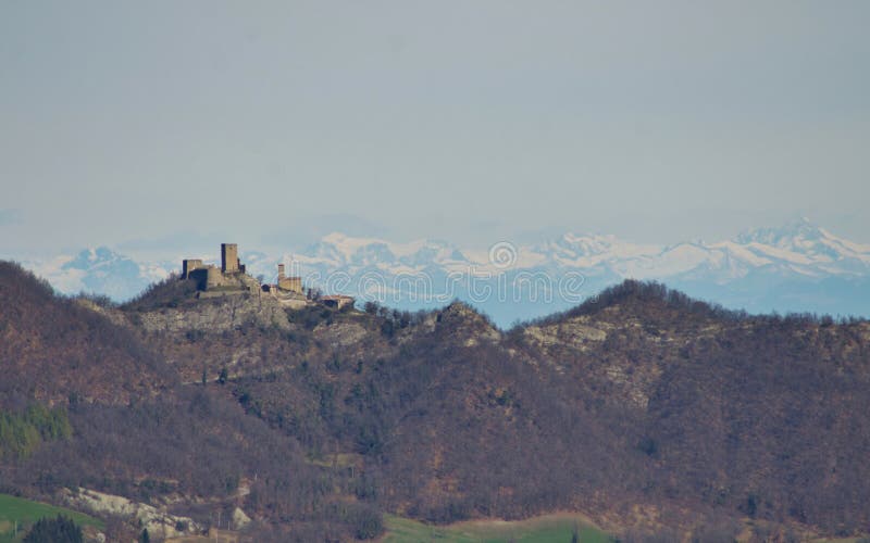 Castle of Carpineti Bismantova Stone Lands of Matilde Di Canossa Tuscan ...