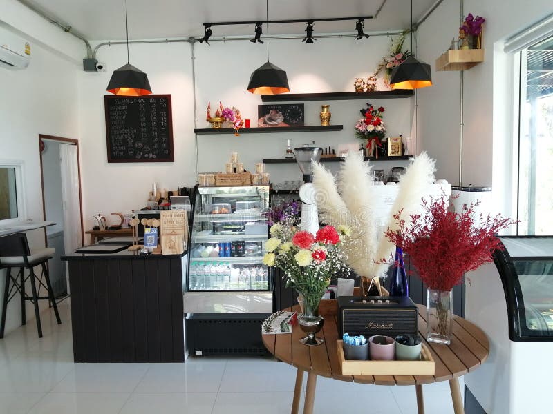 Front of cafe editorial photo. Image of interior, coffee - 171181081