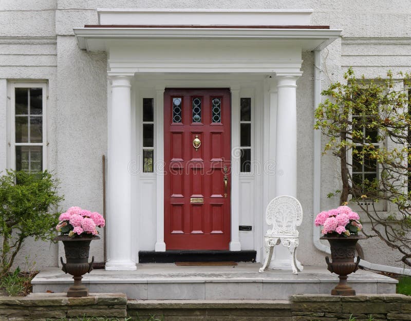 985 Portico Front House Stock Photos - Free & Royalty-Free Stock Photos from Dreamstime