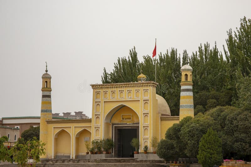 Front of Uigher Eidgah Mosque in Kashgar, China Stock Photo - Image of ...