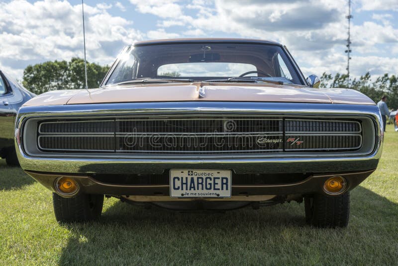 Front End of Dodge Charger R/t Editorial Stock Photo - Image of wheels ...