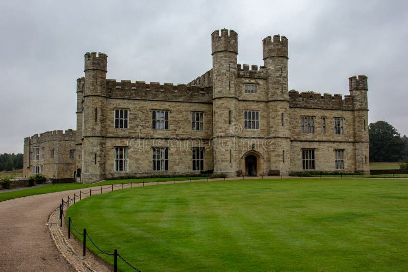 Leeds Castle Entrance Stock Photos - Free & Royalty-Free Stock Photos ...