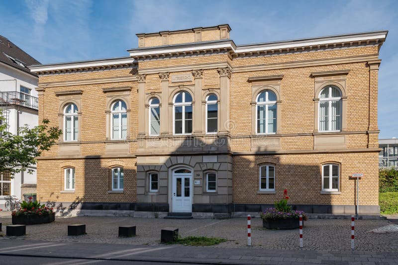 The Front Facade of the Amtsgericht Königswinter Editorial Stock Photo ...