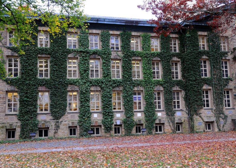 Old Nassau Hall Princeton University Editorial Photo - Image of ...