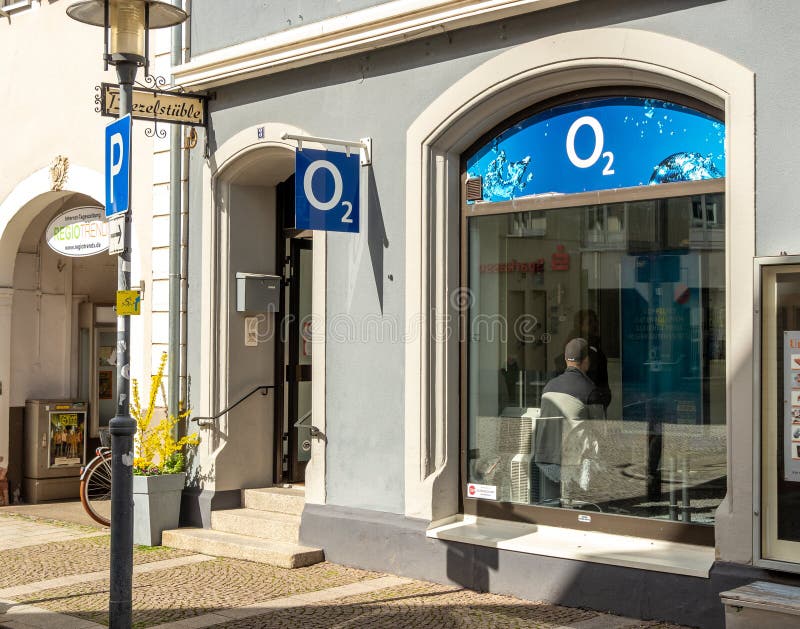 Front of an O2 Shop in Emmendingen Editorial Image - Image of sign ...