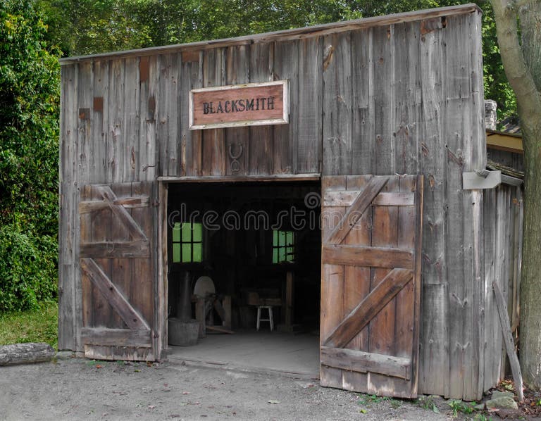 149,769 Old Shop Building Stock Photos - Free & Royalty-Free Stock ...