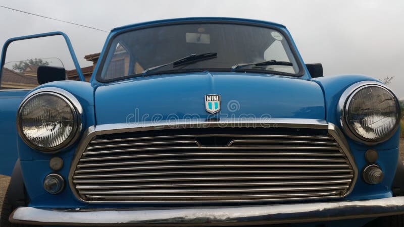 Front of Oldtyle Mini Cooper Editorial Photography - Image of mini ...