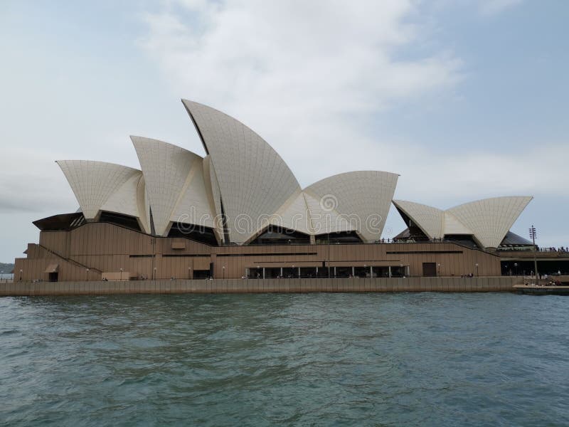 The Front of Opera House Sydney Australia 编辑类库存照片 - 图片 包括有 歌剧, 悉尼 ...
