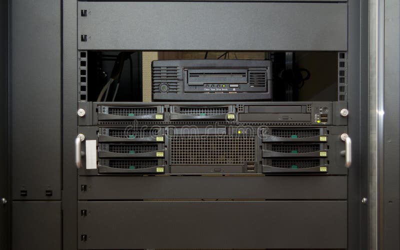 Cloud computing concept stock illustration. Illustration of internet ...