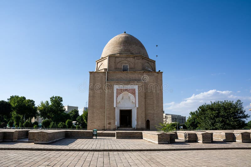 Front of the Rukhobod Mausoleum in Samarkand Stock Photo - Image of ...