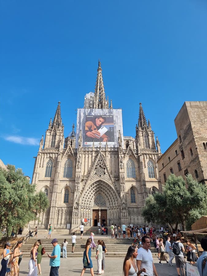 Front View of Barcelona Cathedral Editorial Image - Image of beautiful ...