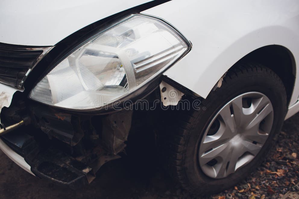 Front View Close Up of a Crashed Car. Stock Image - Image of bonnet ...