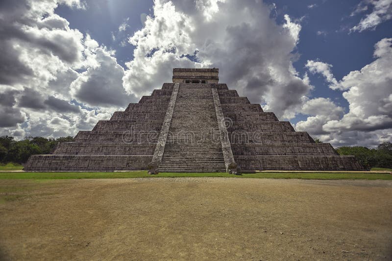 Front View of the Entire Pyramid of the Chichen Itza Archaeological ...