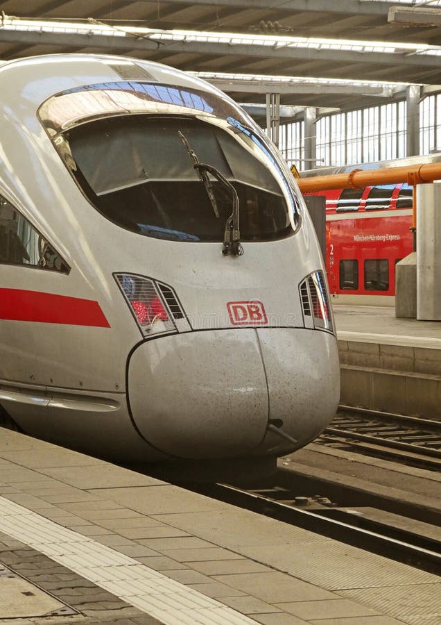 Front View of ICE Train at Munich Central Station Editorial Image - Image of vehicle, urban ...