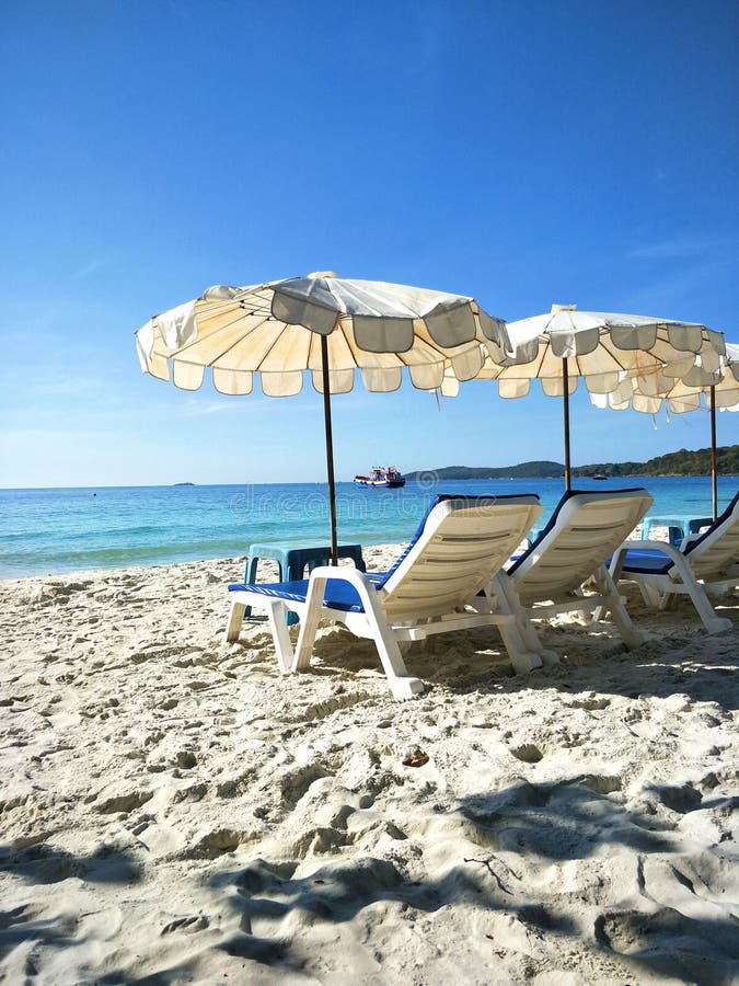 Front View Landscape on Beach, Sand with Sea Outdoor Chair on Beach ...