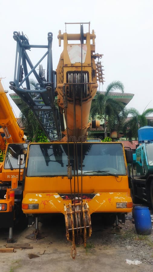Front View Old Yellow Telescopic Mobile Crane Parking at the Yard Stock ...