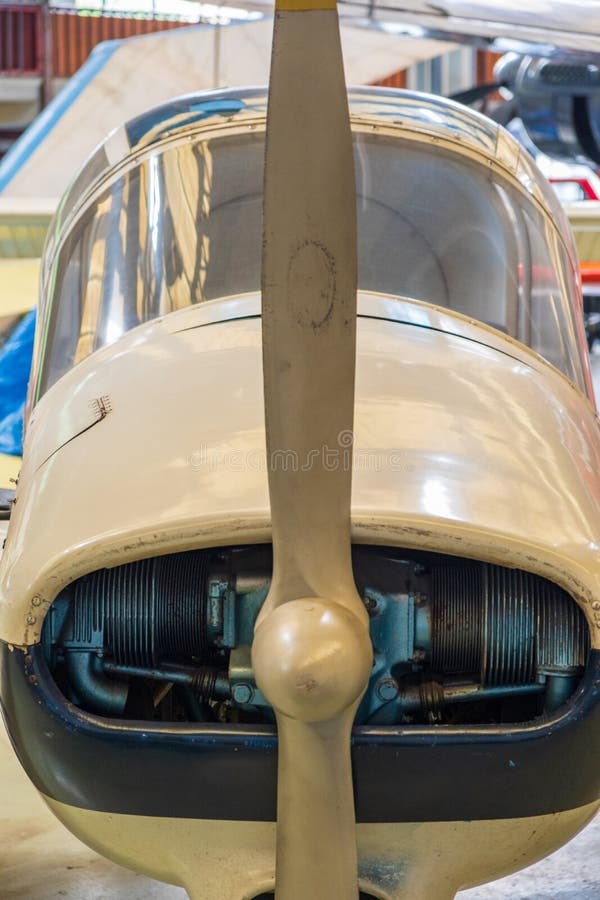 Front View of a Single Engine Propeller Aircraft. Editorial Stock Image ...