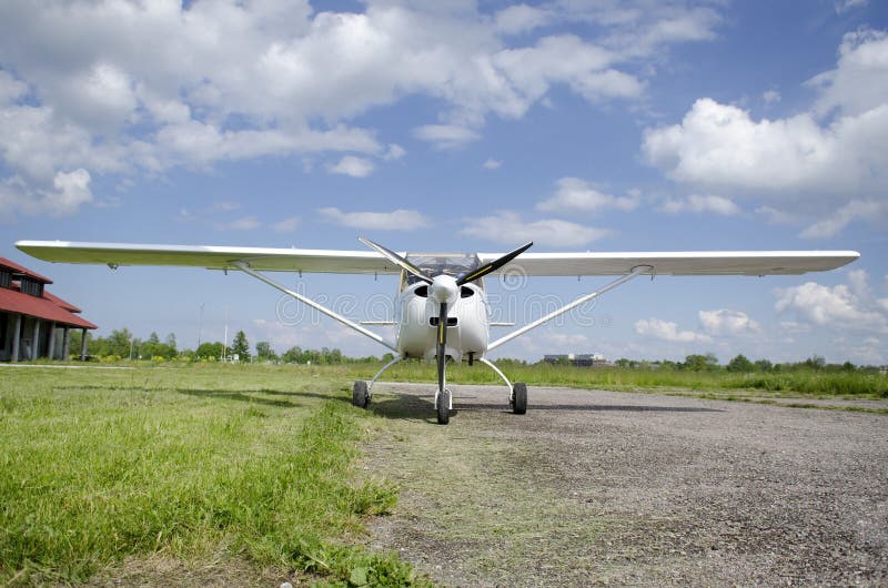 561 Front View Small Plane Stock Photos - Free & Royalty-Free Stock ...