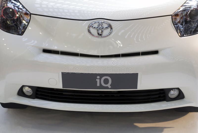 Front View on Toyota Car IQ Editorial Image - Image of show, auto: 19015810