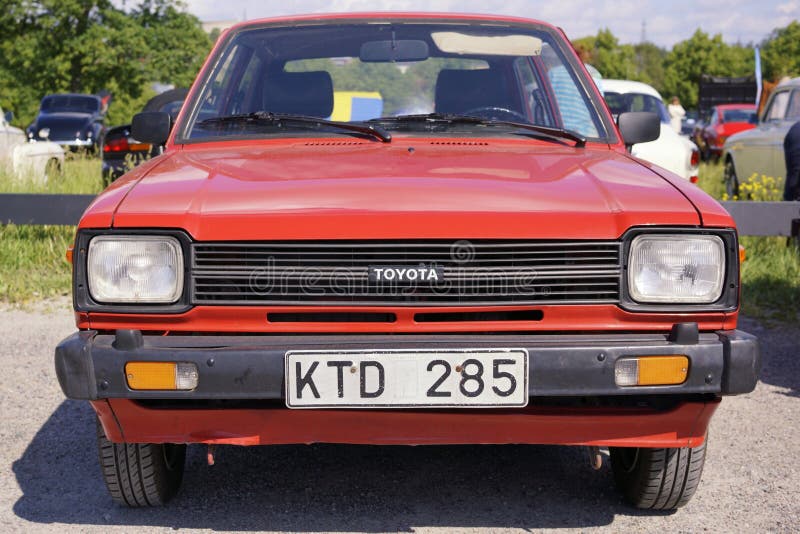 Front View of Toyota Starlet Editorial Photography - Image of 19801989 ...