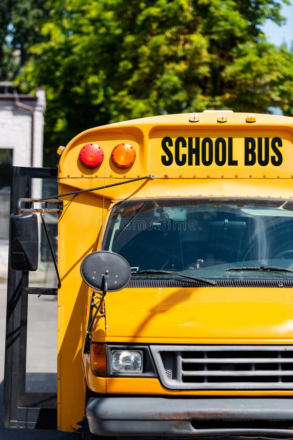 427 Front View School Bus Photos - Free & Royalty-Free Stock Photos ...