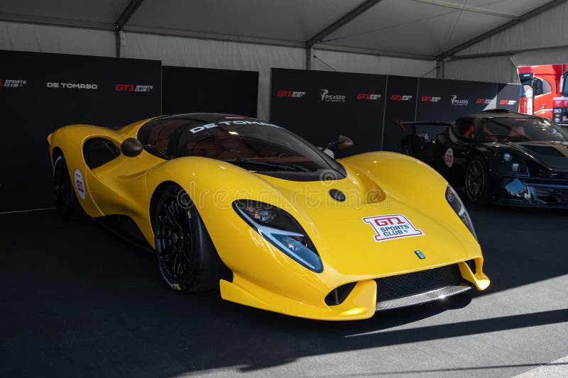 Front View of the Yellow De Tomaso P72 GT1 Editorial Stock Image ...