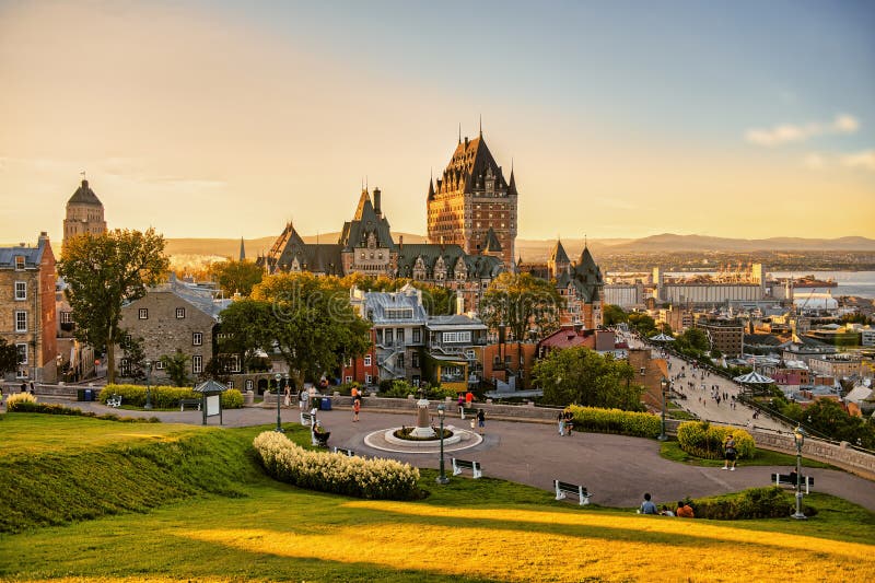 Frontenac Castle in Old Quebec City in the Beautiful Sunrise Light ...