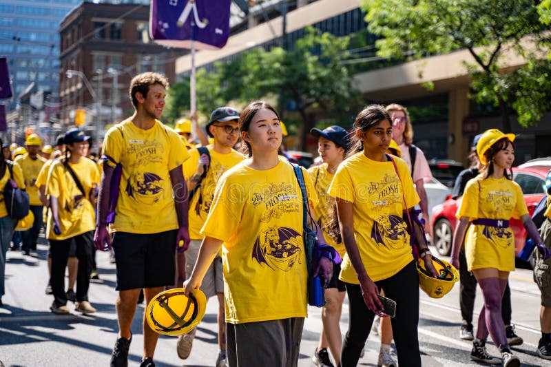 Frosh, the Traditional Downtown March of University of Toronto ...