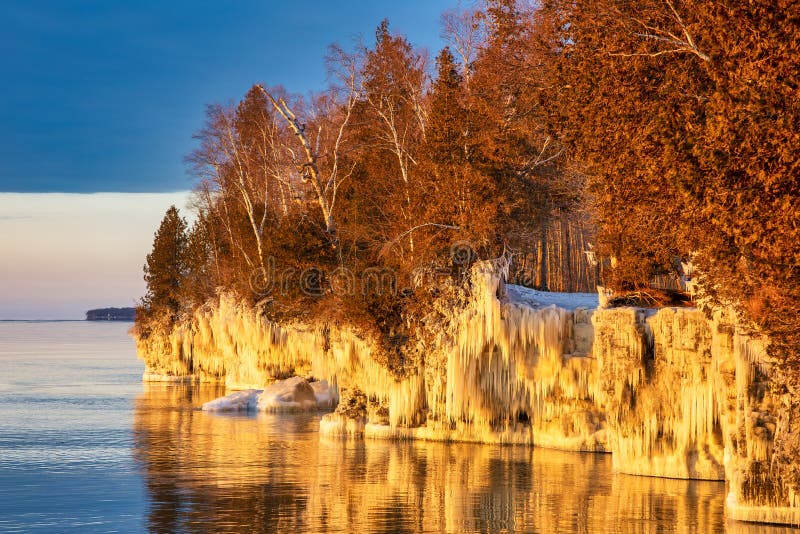 Frozen Cliffs at Cave Point in Door County Wisconsin Stock Photo ...
