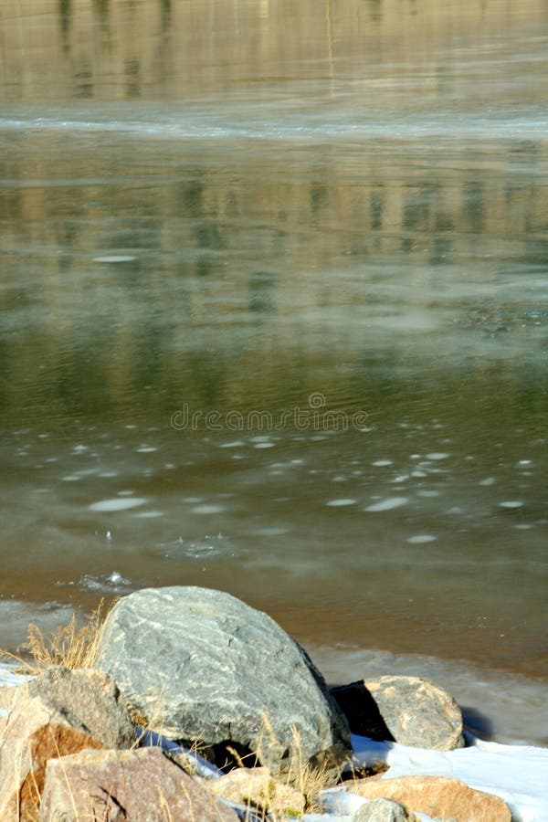 Frozen Green River and Rocks Stock Photo - Image of edge, green: 12032956
