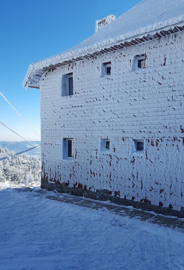 Frozen House in Winter Scene Stock Image - Image of romanian, freeze ...