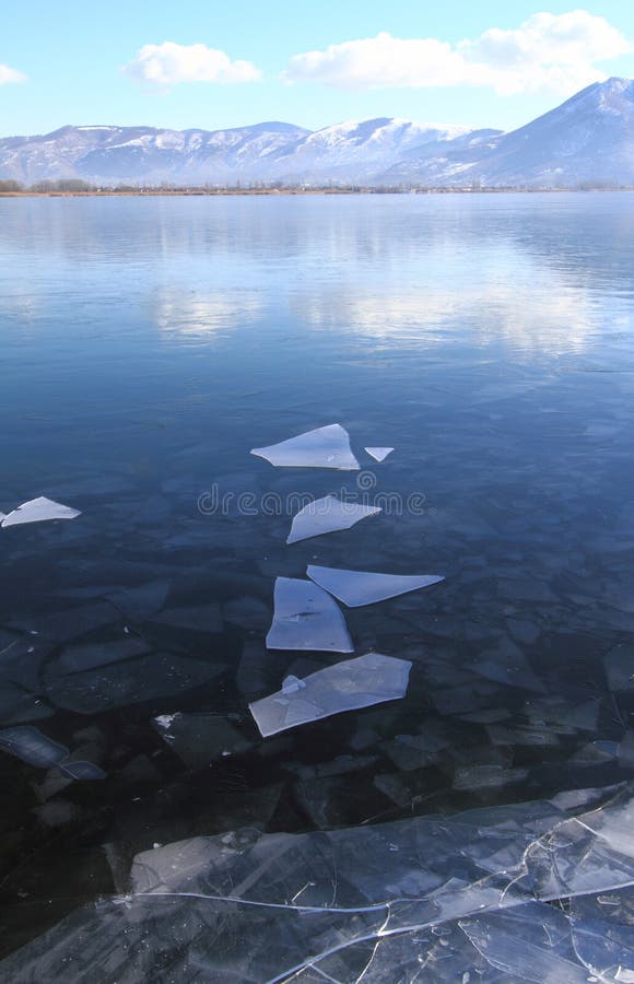Frozen lake stock photo. Image of lake, cool, climate - 22894828