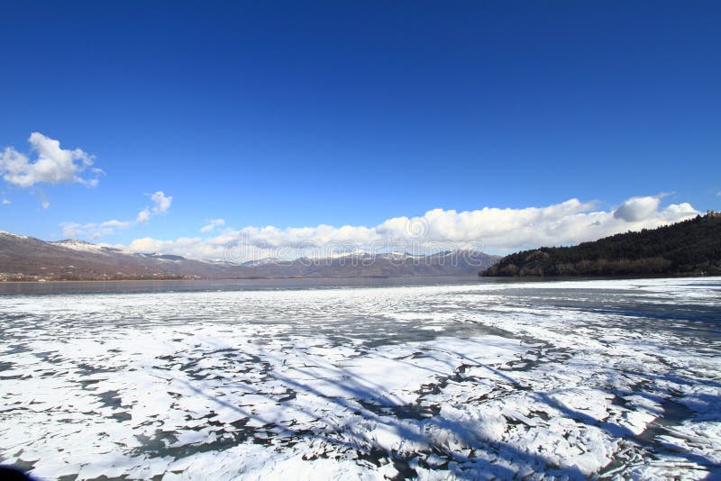 Frozen lake stock photo. Image of lake, cool, climate - 22894828