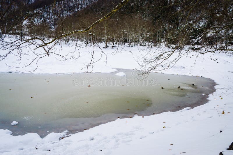 Frozen Lake with Winter Snow Stock Photo - Image of cold, colors: 64482056