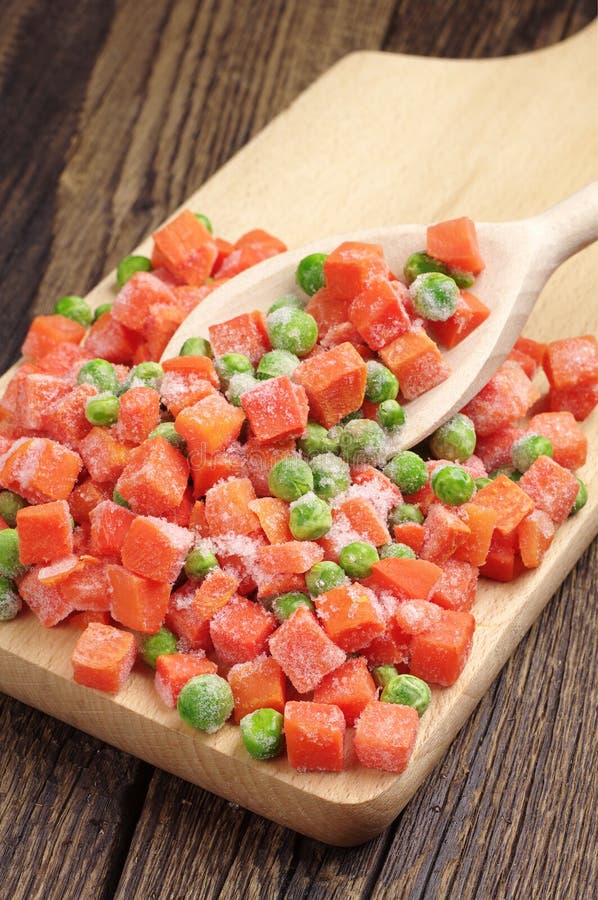 Frozen carrots in bowl stock image. Image of vegetable - 30151715