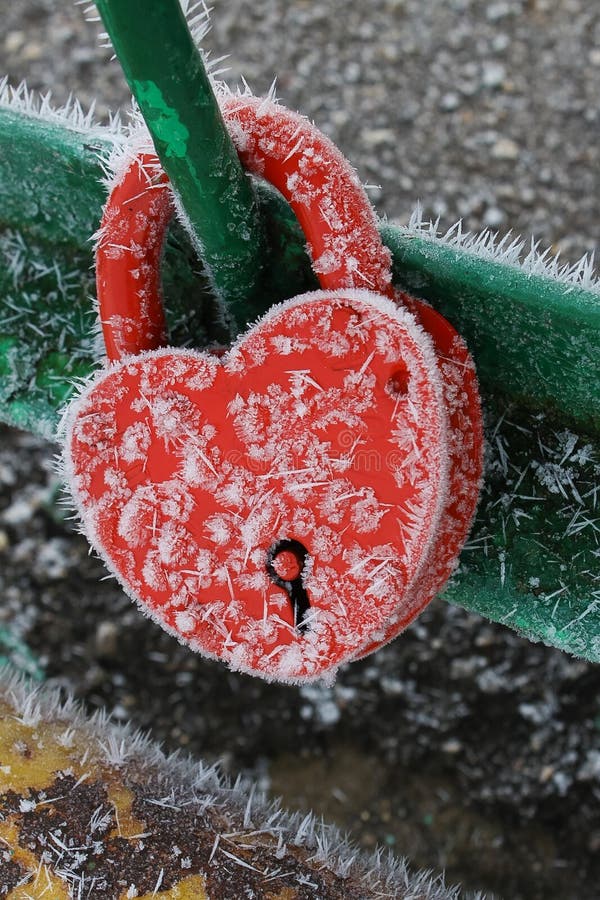 Rime Ice on Lock and Chain stock image. Image of night - 206716375