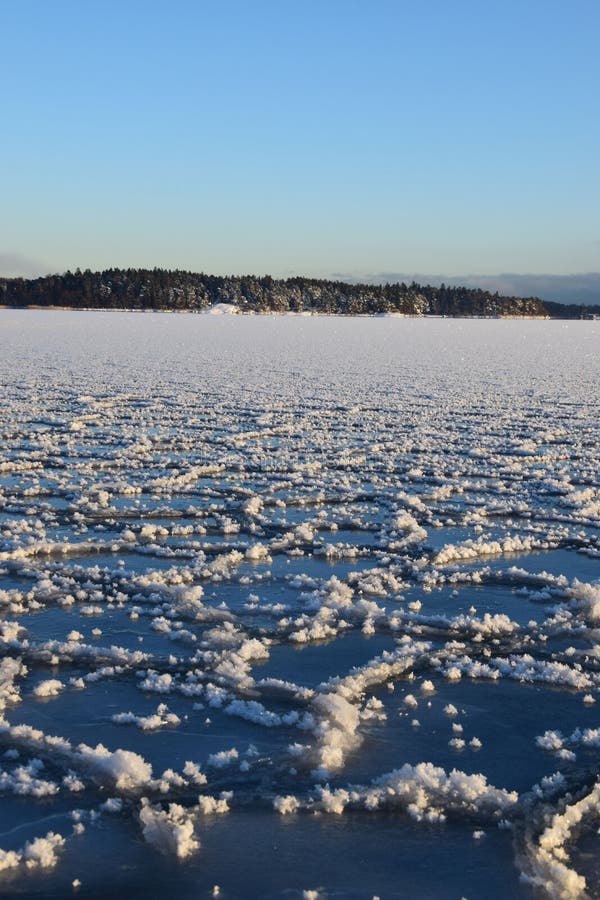 Frozen sea stock image. Image of horizon, freezing, landscape - 84609609