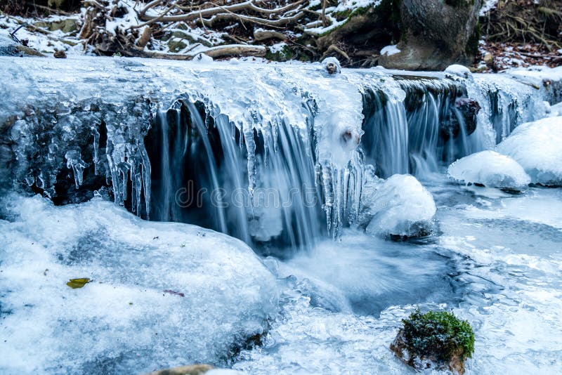 Frozen Stream Long Time Exposure Stock Image - Image of cascade, cool ...
