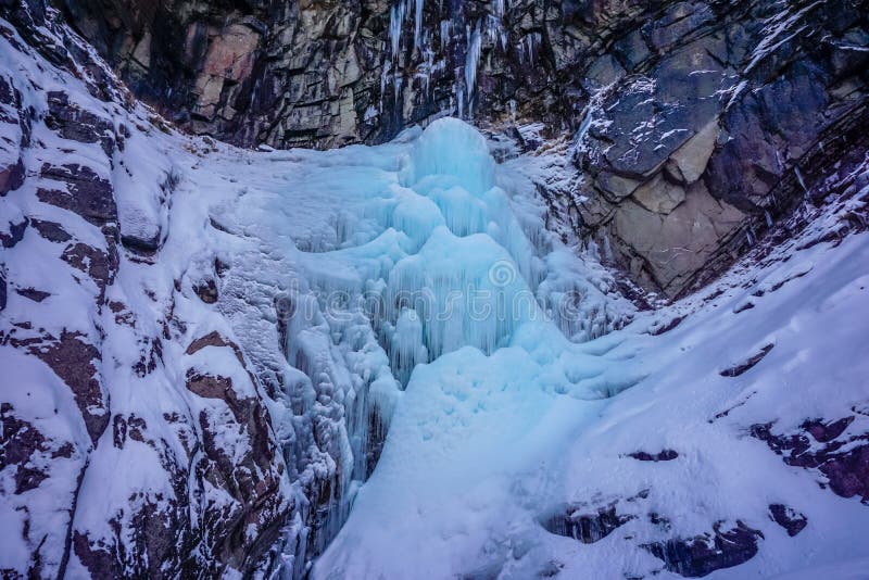 Frozen Vilyuchinsky Waterfall in Winter Stock Image - Image of nature ...