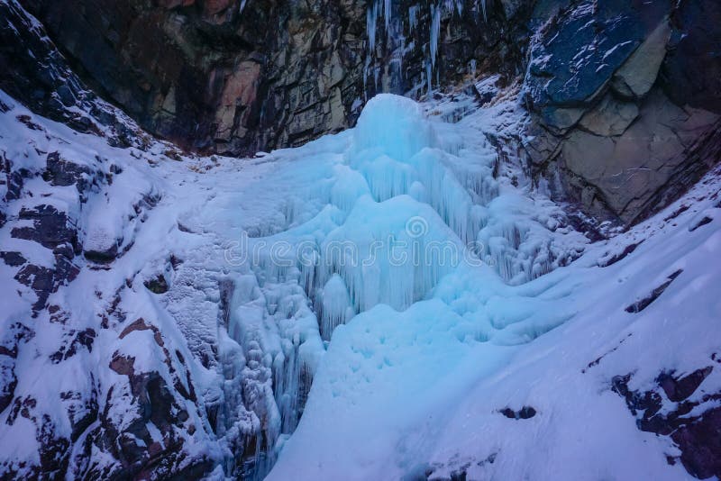 Frozen Vilyuchinsky Waterfall in Winter Stock Image - Image of ...