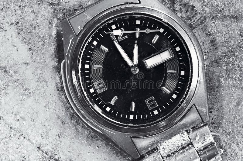 Frozen watch stock image. Image of macro, moment, melting - 36678627