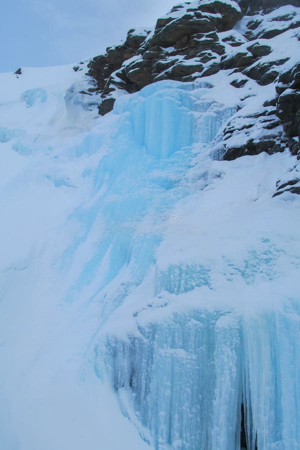 A Frozen Waterfall with Ice Stock Photo - Image of nature, cold: 11825508