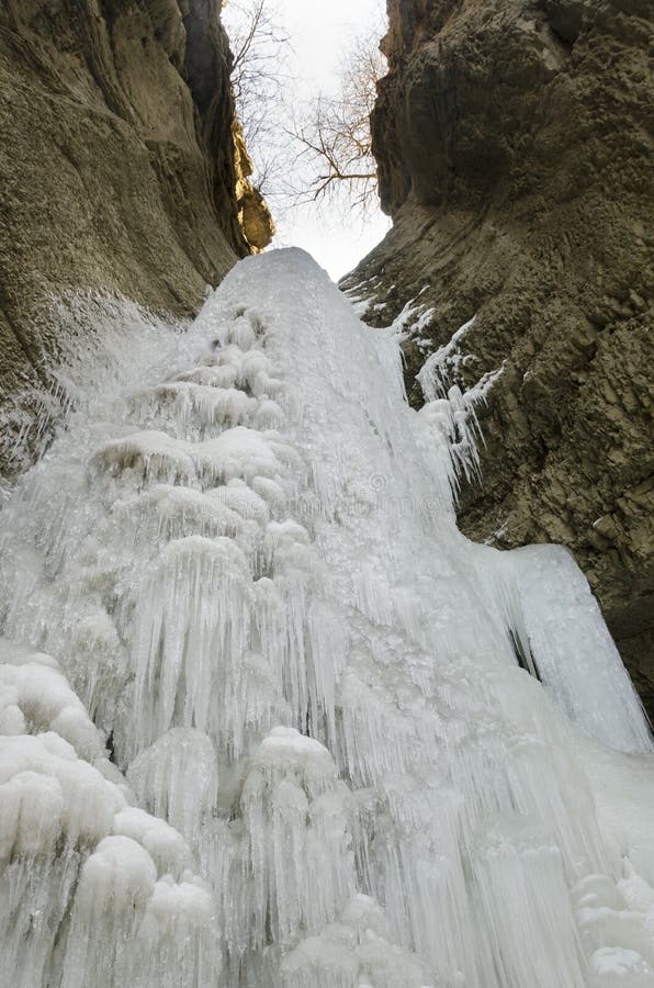 Frozen waterfall stock image. Image of mountain, narrow - 44737299