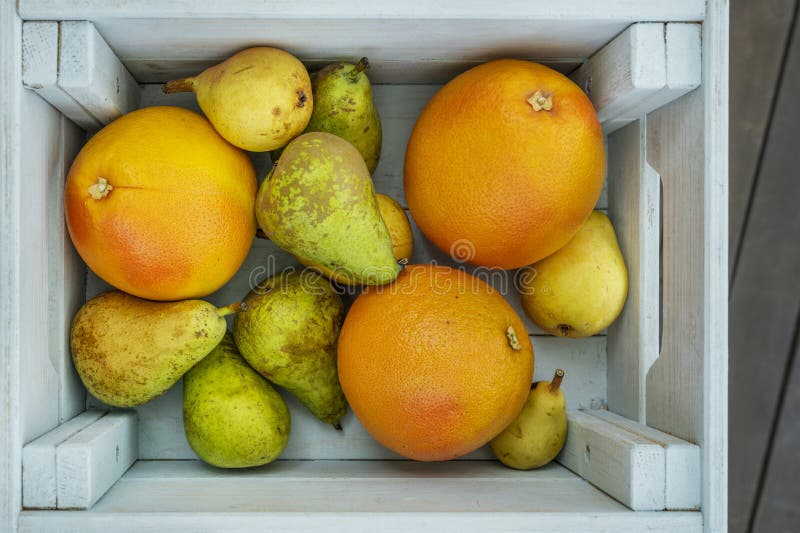 Fruit Crate with Grapefruits and Pears of Various Stock Photo - Image ...