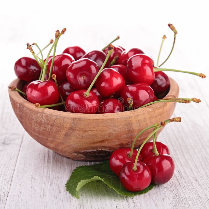 Fruit de cerise image stock. Image du frais, baie, dessert - 32100197