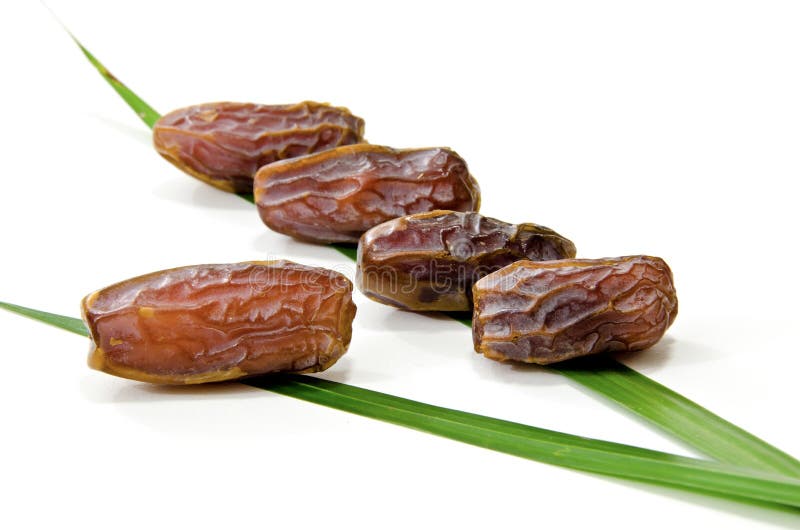 Fruit de dattes image stock. Image du isolement, nourriture - 19199085