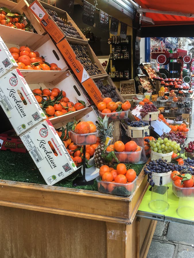 Fruits market in Paris stock photo. Image of paris, persimmon - 88141838