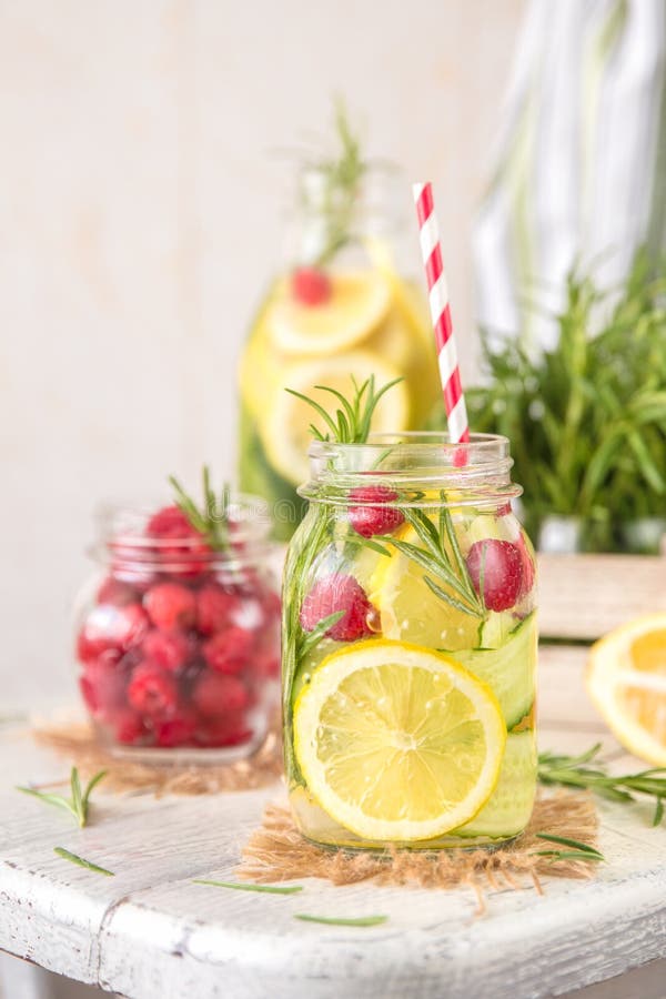 Fruit Infused Detox Water with Lemon, Cucumber, Raspberry and Rosemary ...